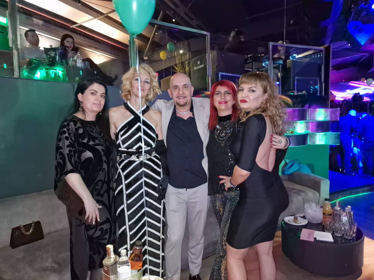 Belle donne in Romania - foto serata capodanno 2023